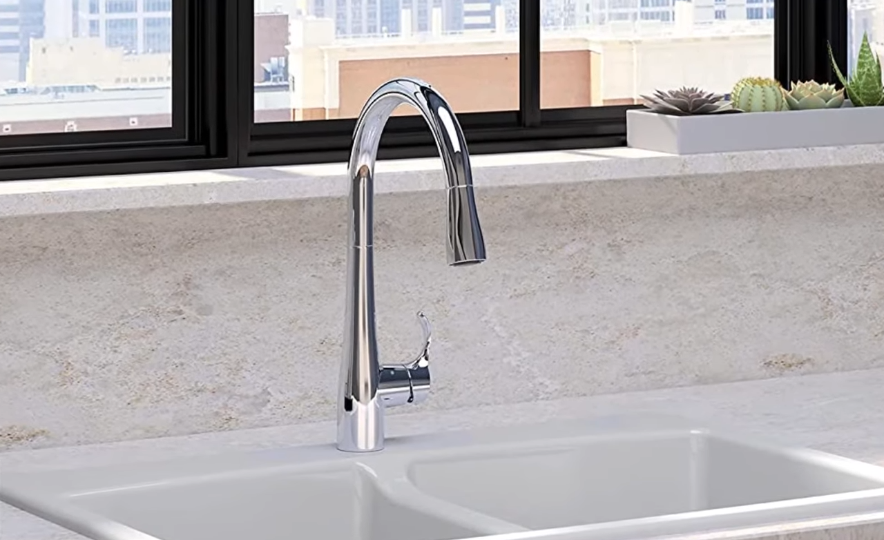 High Arc vs. Low Arc Kitchen Faucets: Which is Better? - KitchenProfy